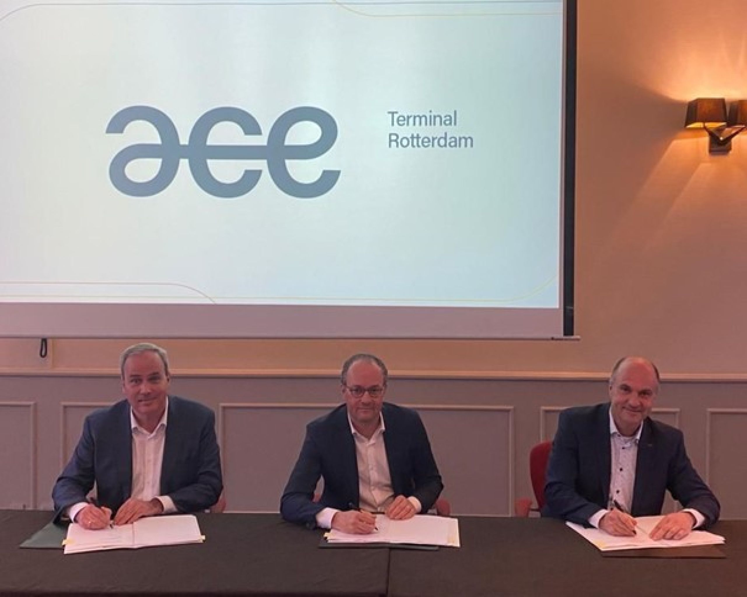 Gasunie, HES International and Vopak join forces to develop an import ...